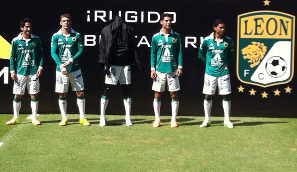 Presentan uniforme del León para Libertadores - Grupo Milenio