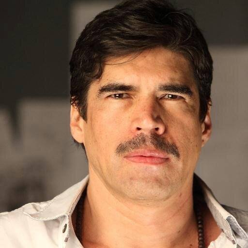 La actuación no se enseña, se aprende: Alberto Estrella