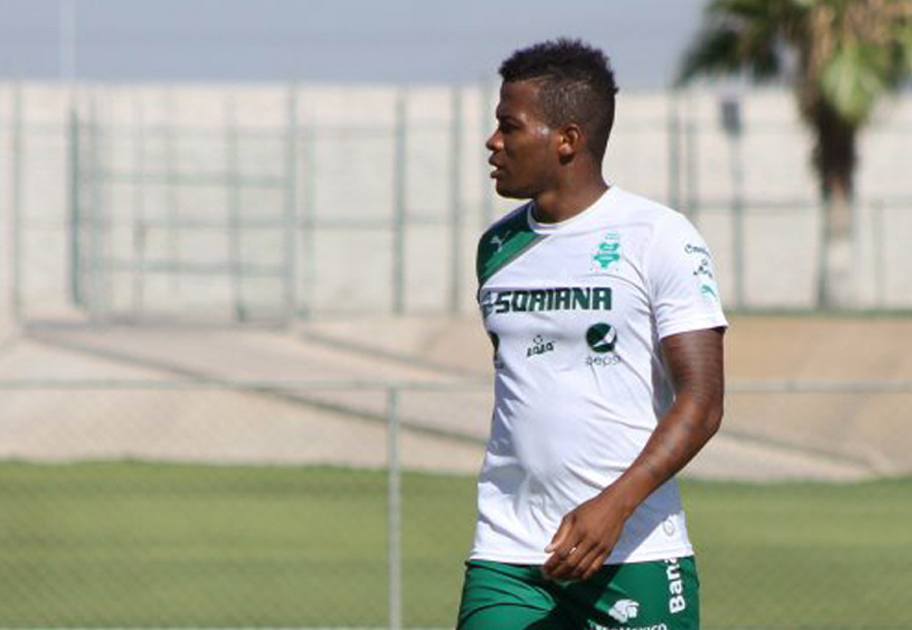 Rentería va por el título de goleo