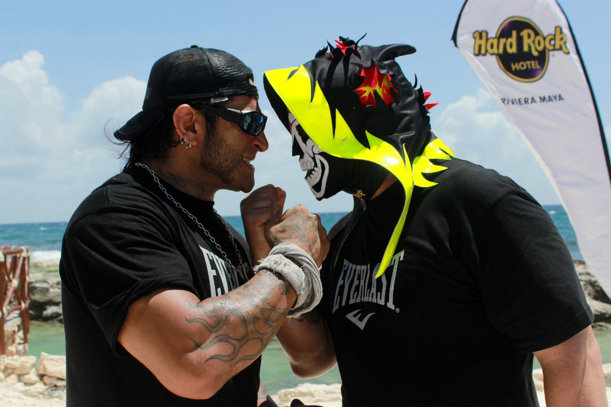 Cibernético asegura que época de oro de lucha libre volverá