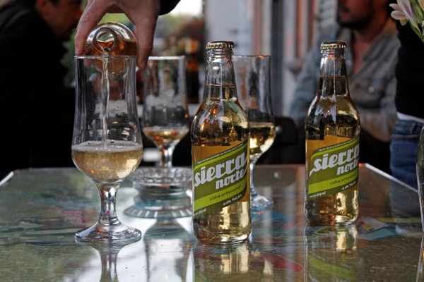 Sidra ¿sólo en Navidad? La transforman en bebida para todo el año ...