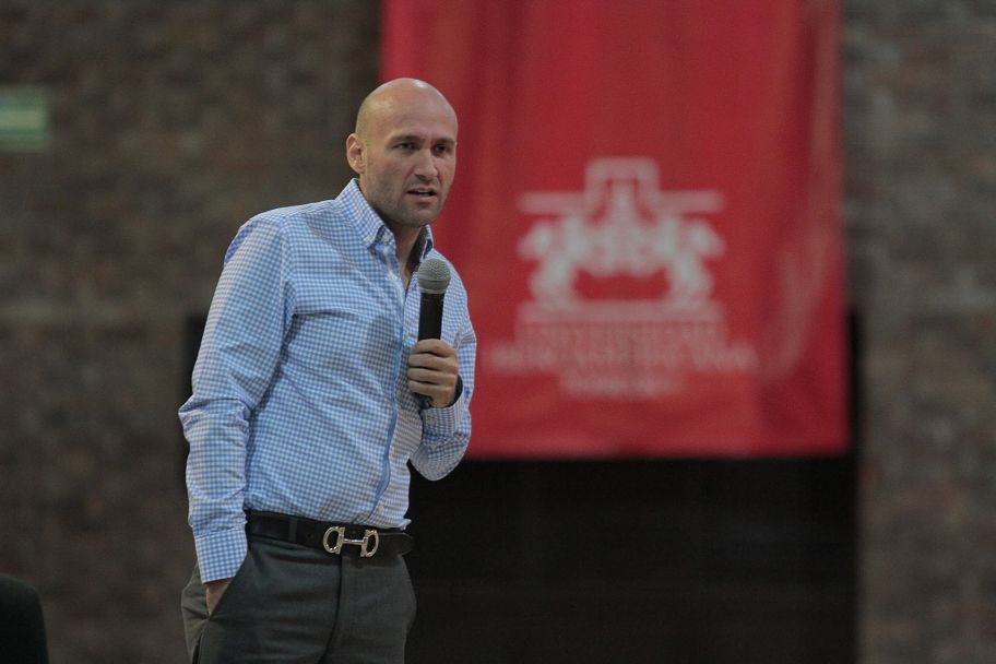 Pedro Ferriz Hijar imparte conferencia en la Ibero