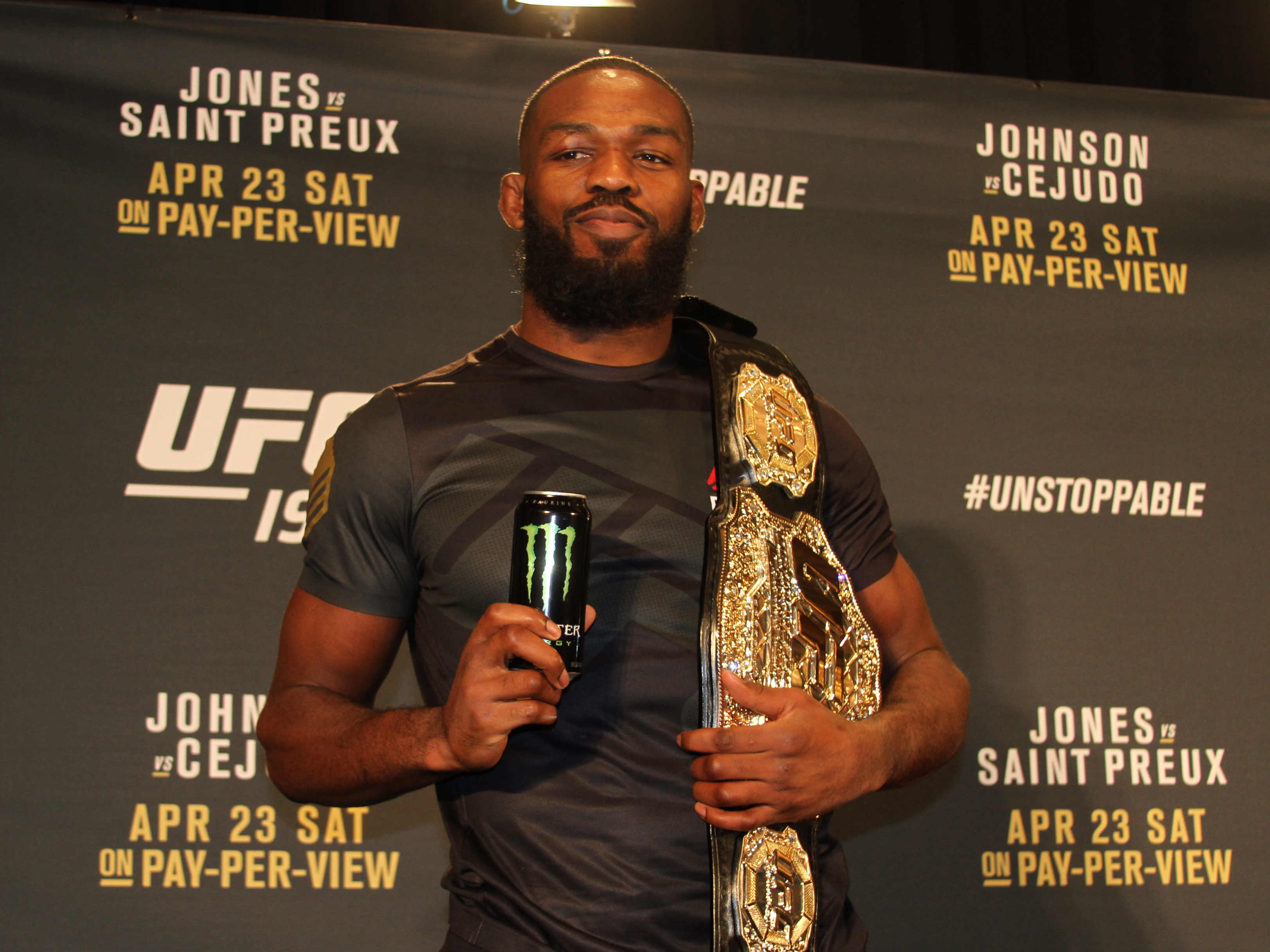 Jones: “Puedo vencer a Cormier”