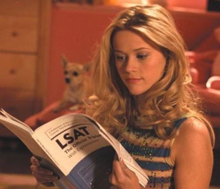Los mejores momentos de Elle Woods en 'Legalmente rubia' - Grupo Milenio