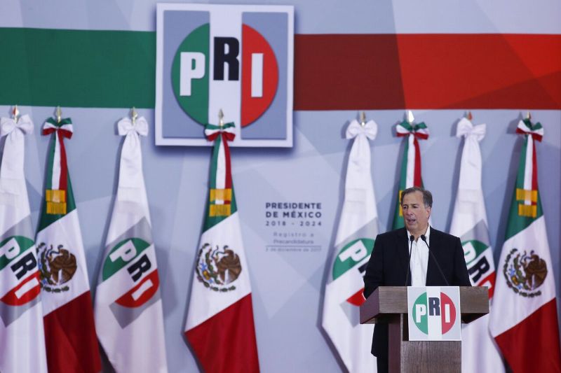 Llegan priistas al CEN del PRI para registro de Meade - Grupo Milenio