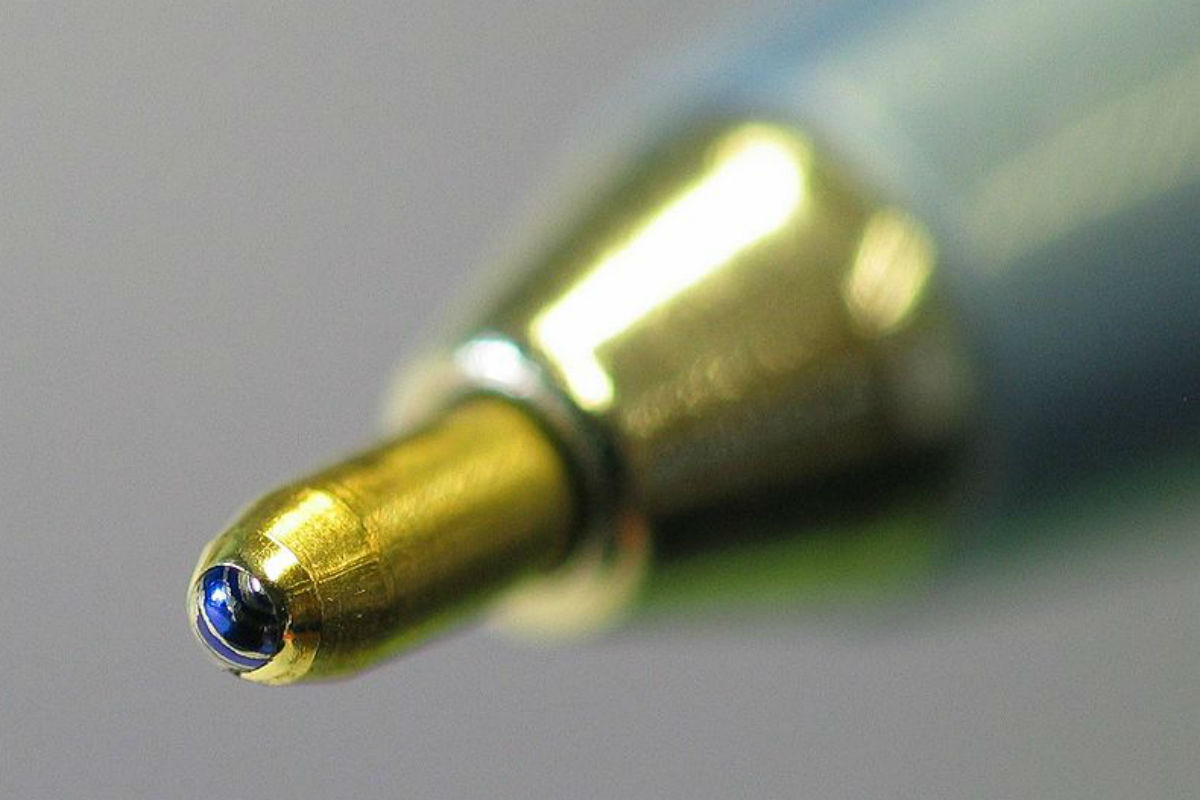 La pluma o bolígrafo cumple 80 años