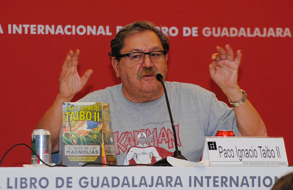 Paco Ignacio Taibo confía en que el martes sea titular del FCE - Grupo ...