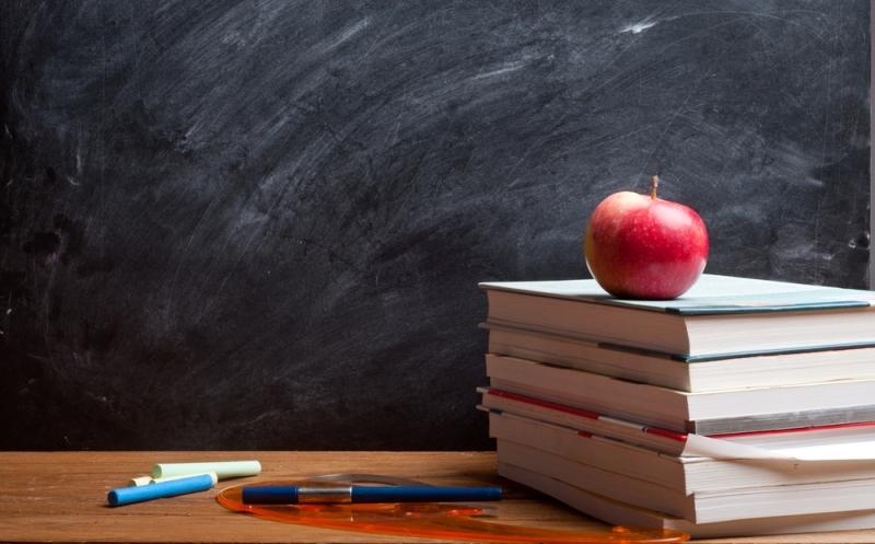 Por qué regalamos manzanas a los maestros - Grupo Milenio