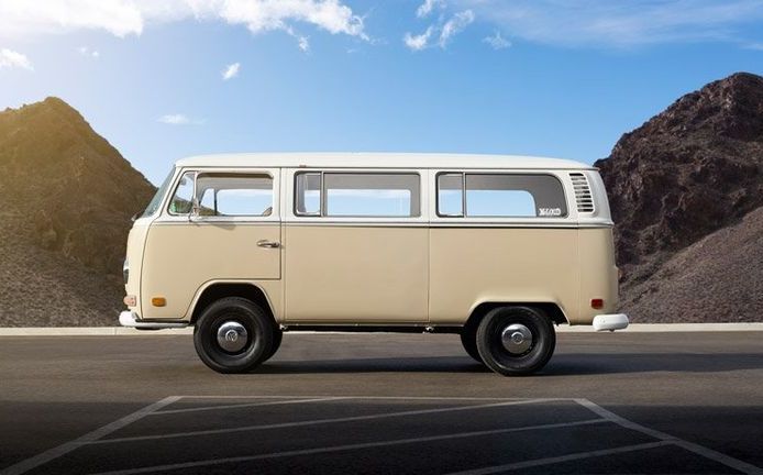 Volkswagen transformó una Combi de 1972 en camioneta eléctrica - Grupo ...