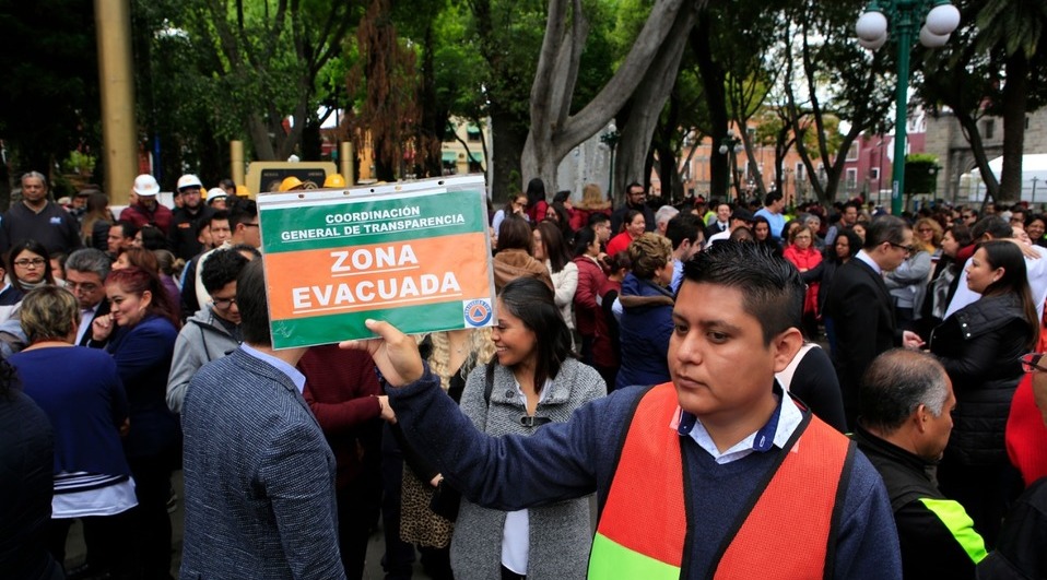 Protección Civil regulará apps de alerta sísmica; anuncia simulacro