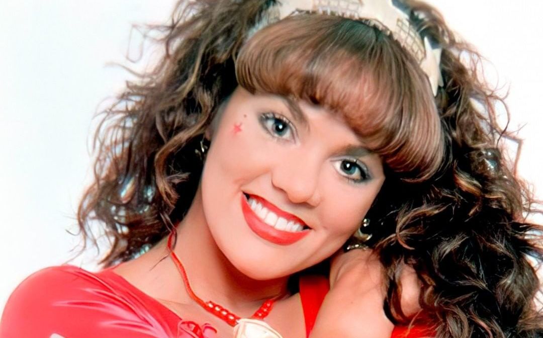 Tatiana y sus sensuales fotos en traje de baño; así luce a los 51 años ...