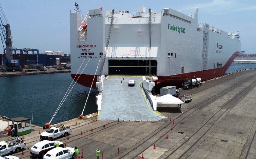 México recibe a Ro-Ro, el más grande buque de carga impulsado a gas ...