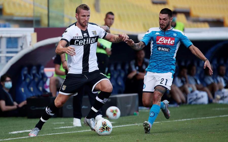 Matteo Politano, jugador del Napoli presume su imponente tatuaje ...