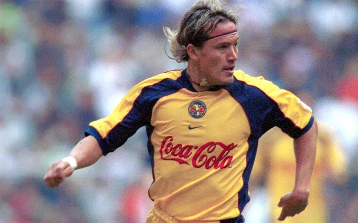 Luis Hernández: En América siempre íbamos al Bar Bar - Grupo Milenio