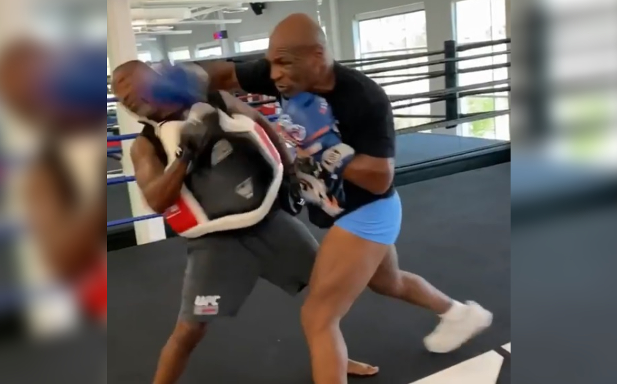 Mike Tyson y su impresionante derechazo a su entrenador: video - Grupo ...