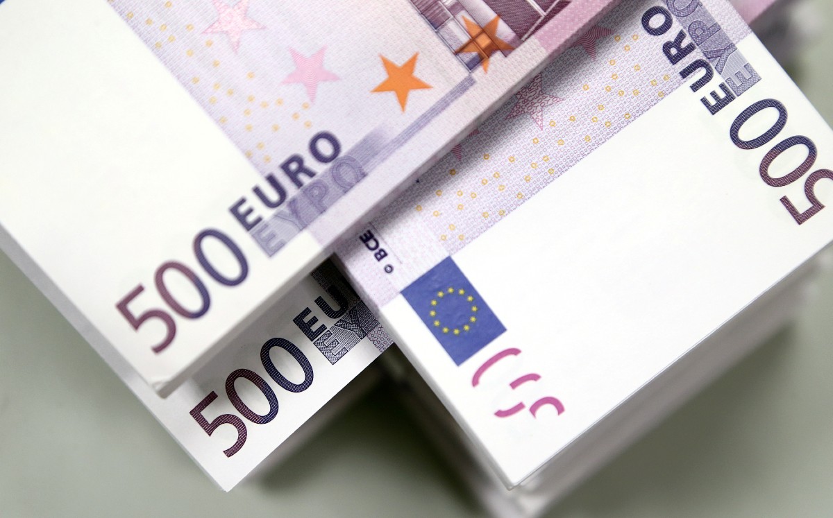 Euro cae ante el dólar por primera vez desde mayo de 2020 - Grupo Milenio
