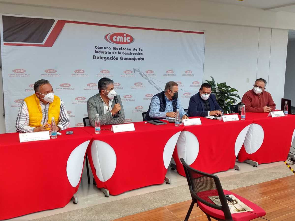 Guanajuato. Presenta CMIC nuevo comité directivo - Grupo Milenio