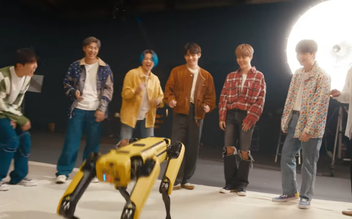 BTS. Perro Robot de Boston Dynamics, Spot, baila K-pop | VIDEO - Grupo ...