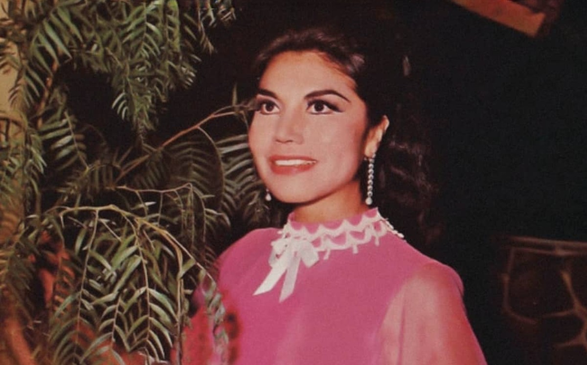 Dan último adiós a la cantante Queta Jiménez, La Prieta Linda (Video ...